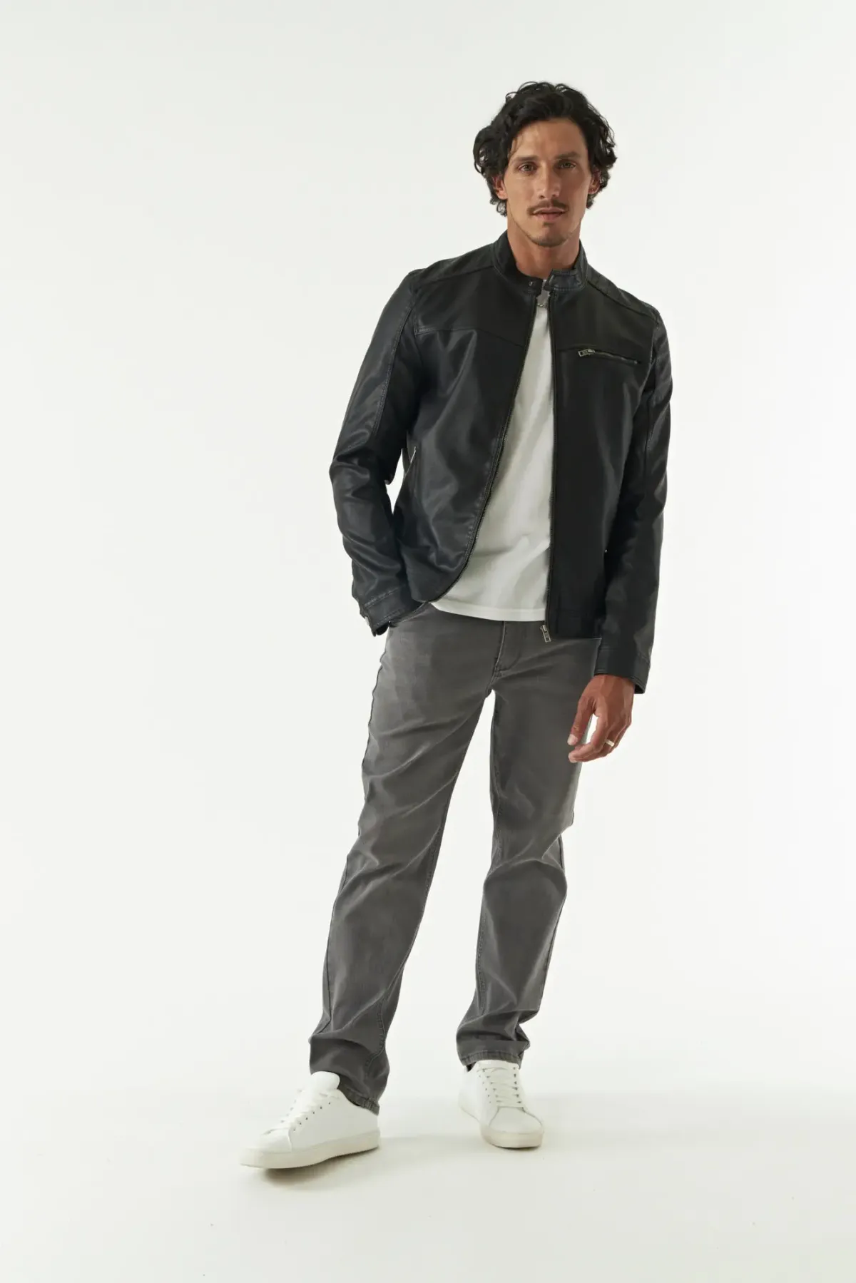 Mitos Urbanos :: Ropa y calzado - Campera Mistral Mod. PASCAL